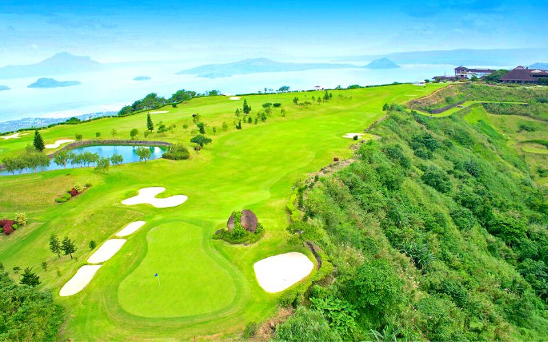 Best Tagaytay Golf Courses for 2025/2026 - GolfLux