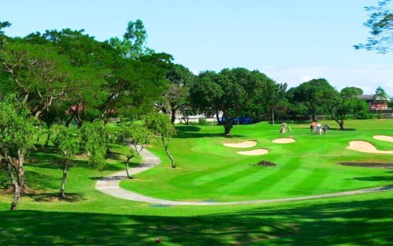 Caliraya Springs Golf Club in Laguna, Philippines - GolfLux