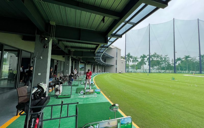 Royal Golf Driving Range in Dong Anh, Hanoi - GolfLux